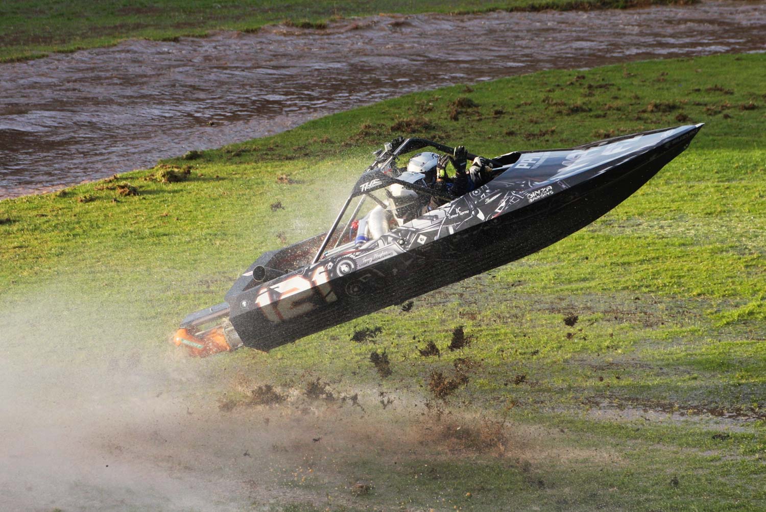 1500 horsepower flying boats return | NZ Performance Car