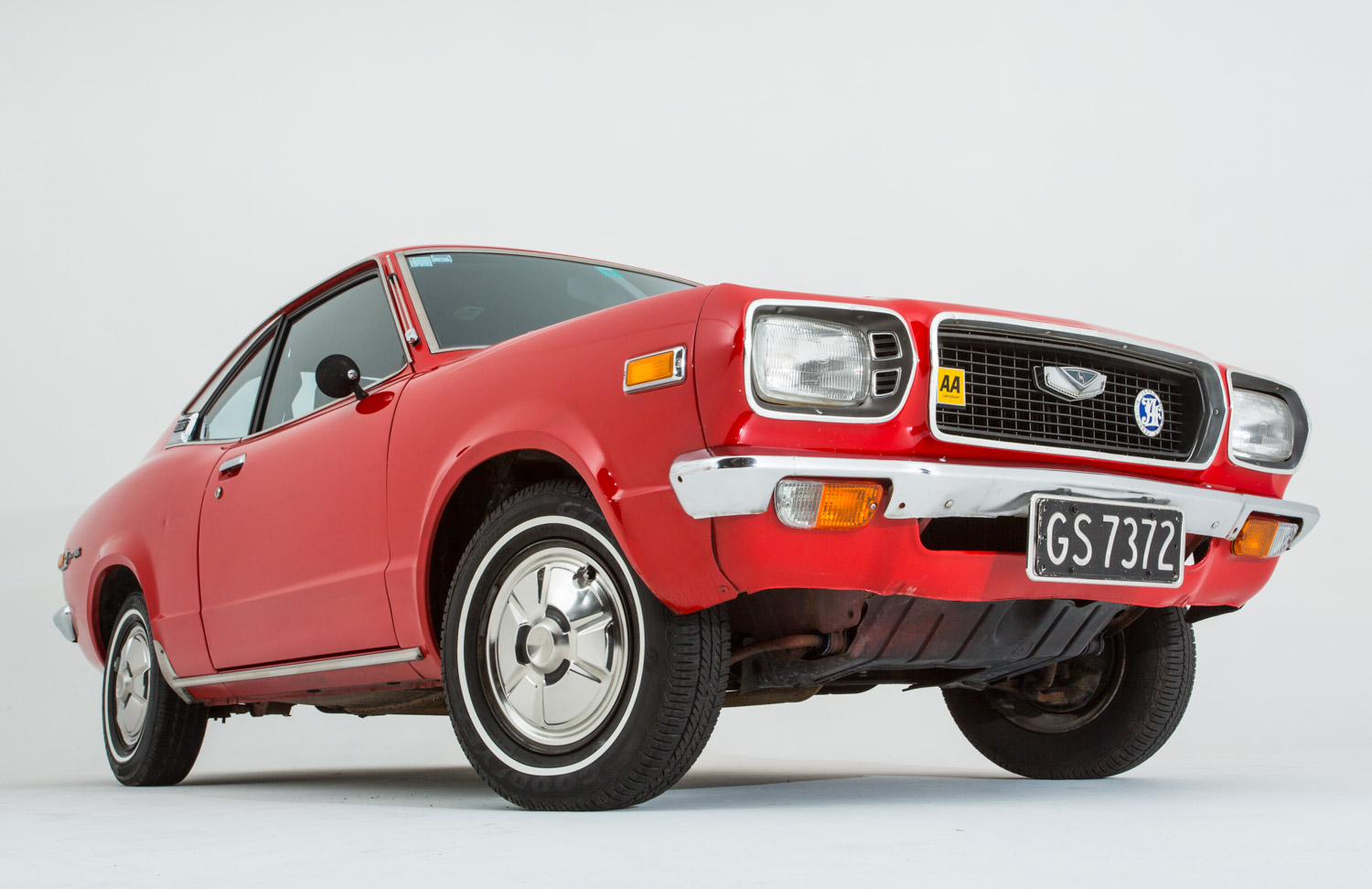 All-original ’70s survivor: 1974 Mazda 808 coupé | NZ Performance Car