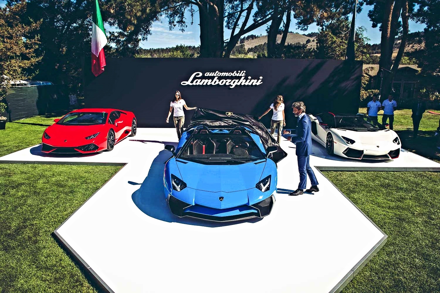 Raging bull: Lamborghini sells record number of vehicles in 2015 | NZ ...