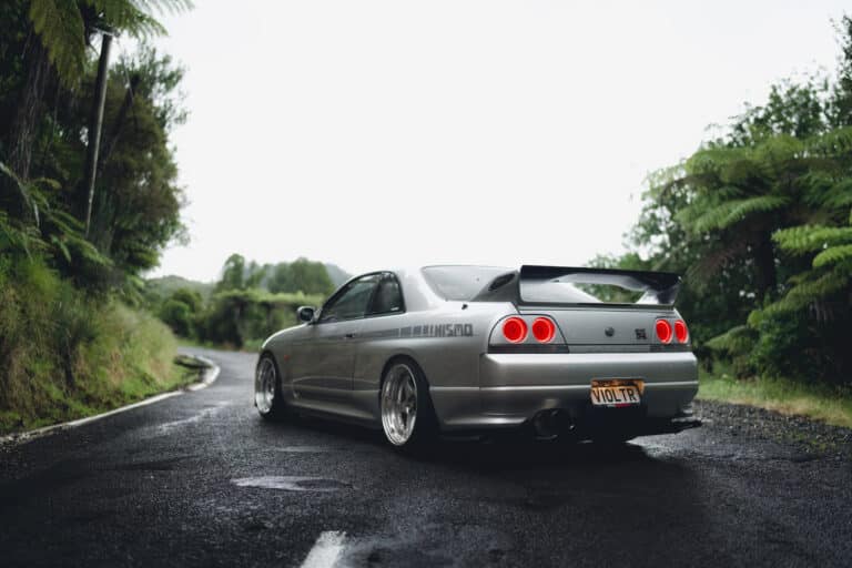 400R Street Style! - Nissan Skyline R33 GTR | NZ Performance Car